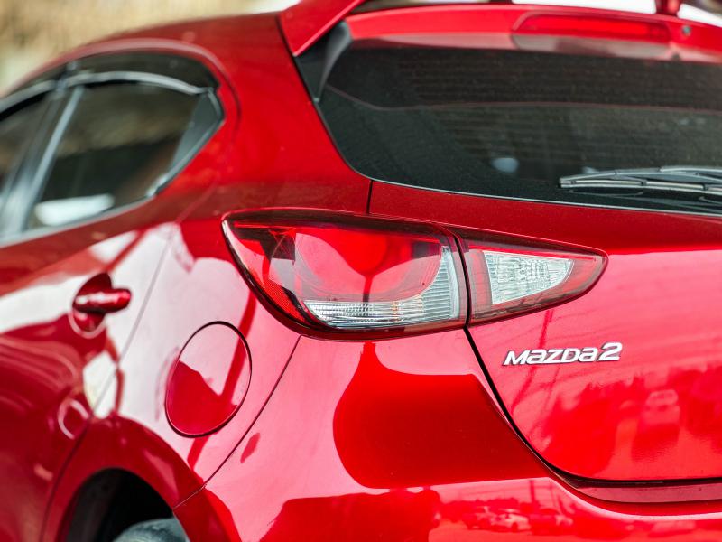 MAZDA 2 STANDARD SKYACTIV รถมือสองเชียงใหม่ รถมือสองลำพูน รถยนต์มือสอง