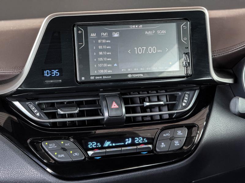 C-HR 1.8 MID HYBRID รถมือสองเชียงใหม่ รถมือสองลำพูน รถยนต์มือสอง