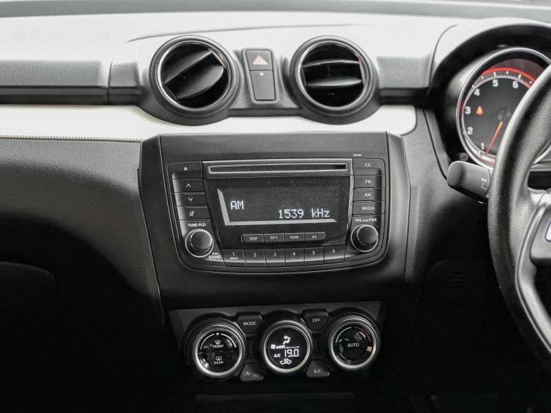 SWIFT 1.2 GL PLUS CVT รถมือสองเชียงใหม่ รถมือสองลำพูน รถยนต์มือสอง
